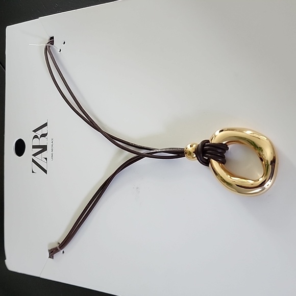 Zara | Jewelry | Zara Long Metal Circle Chord Necklace | Poshmark